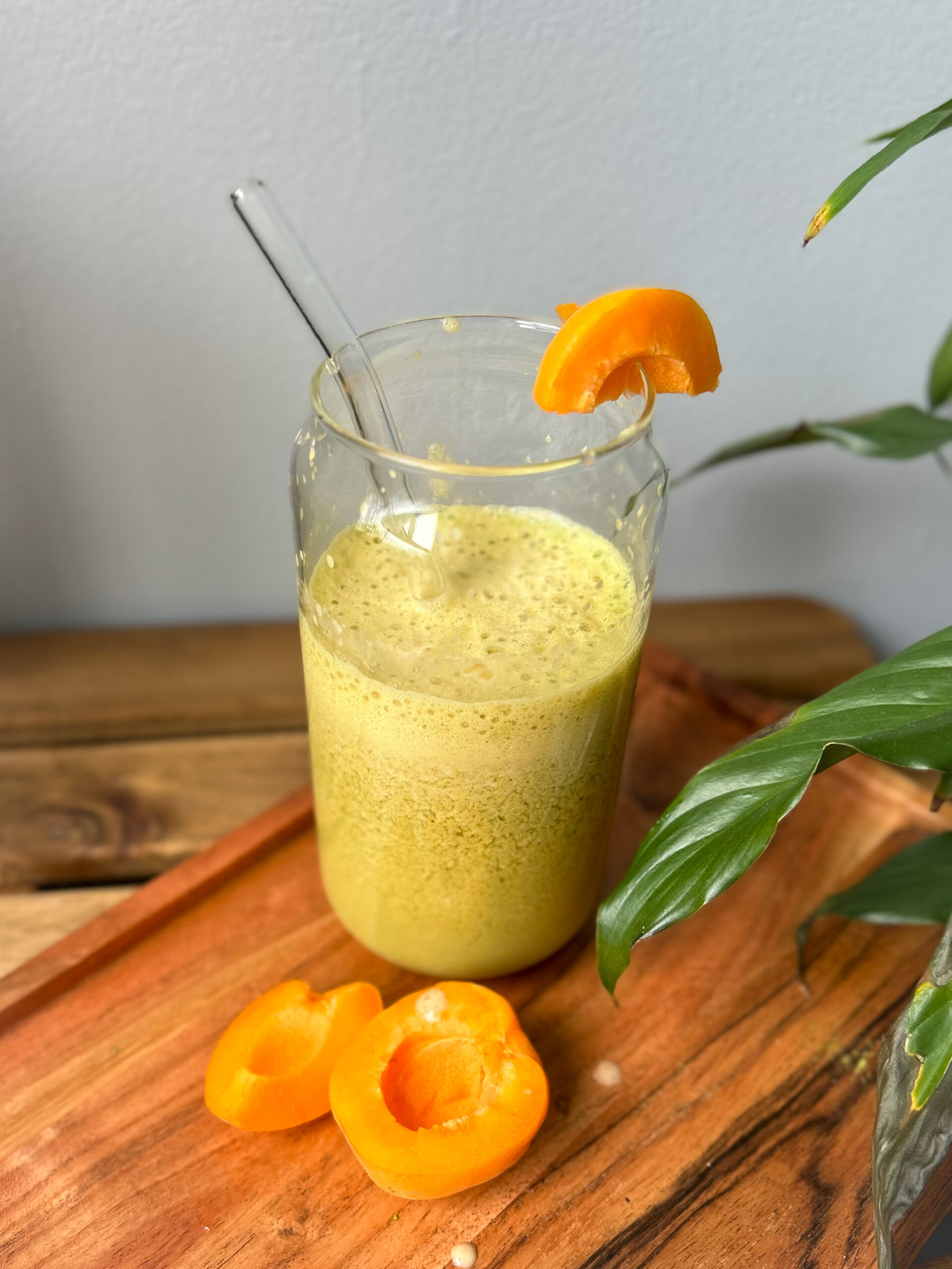 Apricot Matcha Latte - Chaimusafir